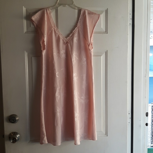 Oscar de la Renta | Intimates & Sleepwear | Oscar De La Renta Neiman ...